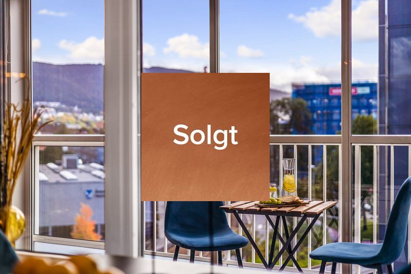 Lys og romslig 2-roms leilighet med sentral beliggenhet. Nærhet til bl ... Lys og romslig 2-roms leilighet med sentral beliggenhet. Nærhet til bl ...